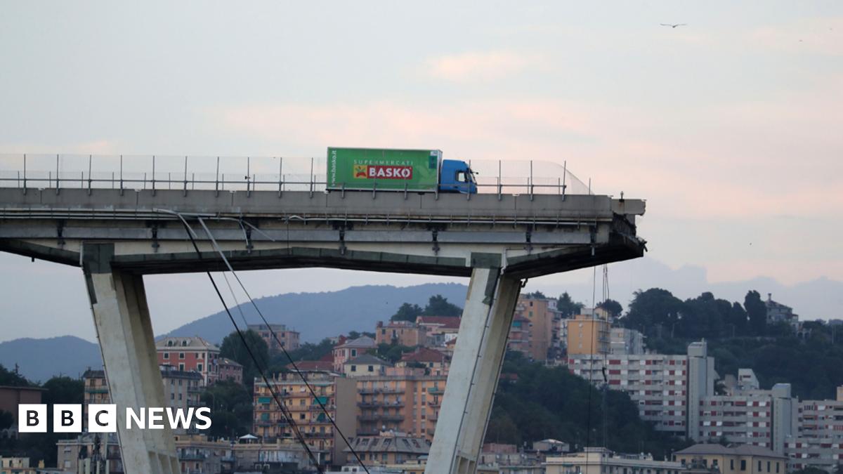 The 'poetry of concrete' and the tragedy of a broken bridge - BBC News