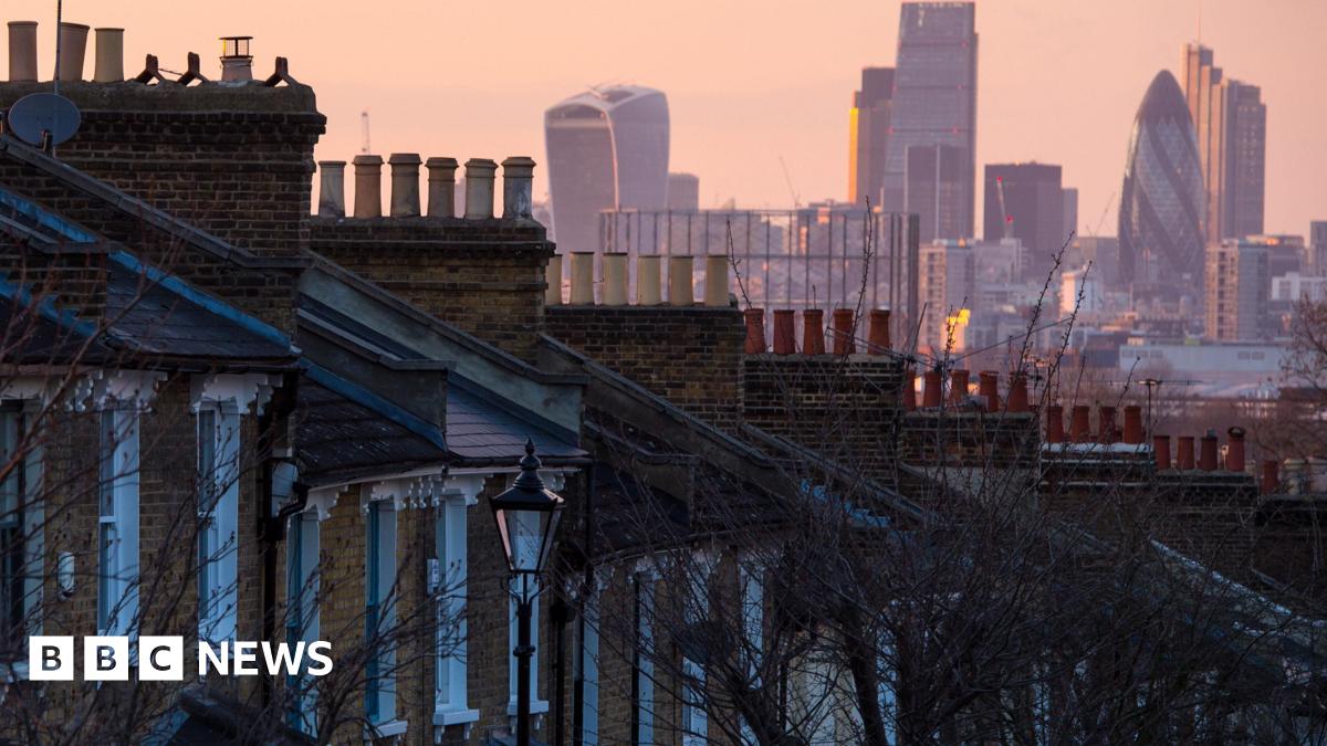 More than 11,000 no-fault bailiff evictions in past year, figures show ...