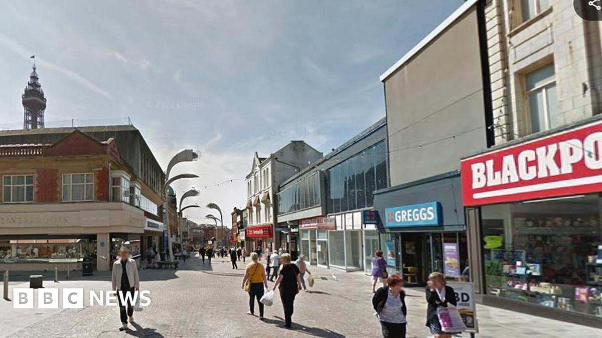 Blackpool's anti-social behaviour hotspots revealed in report - BBC News