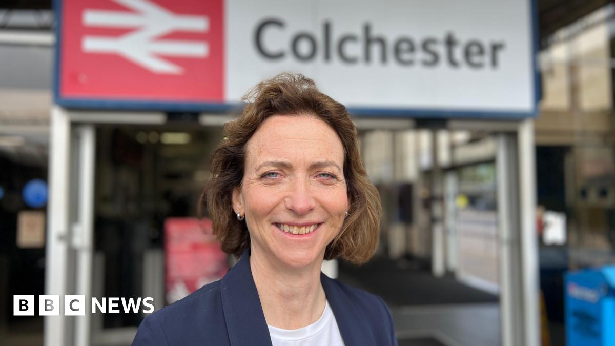 'My absolute honour being Colchester's first female MP' - BBC News