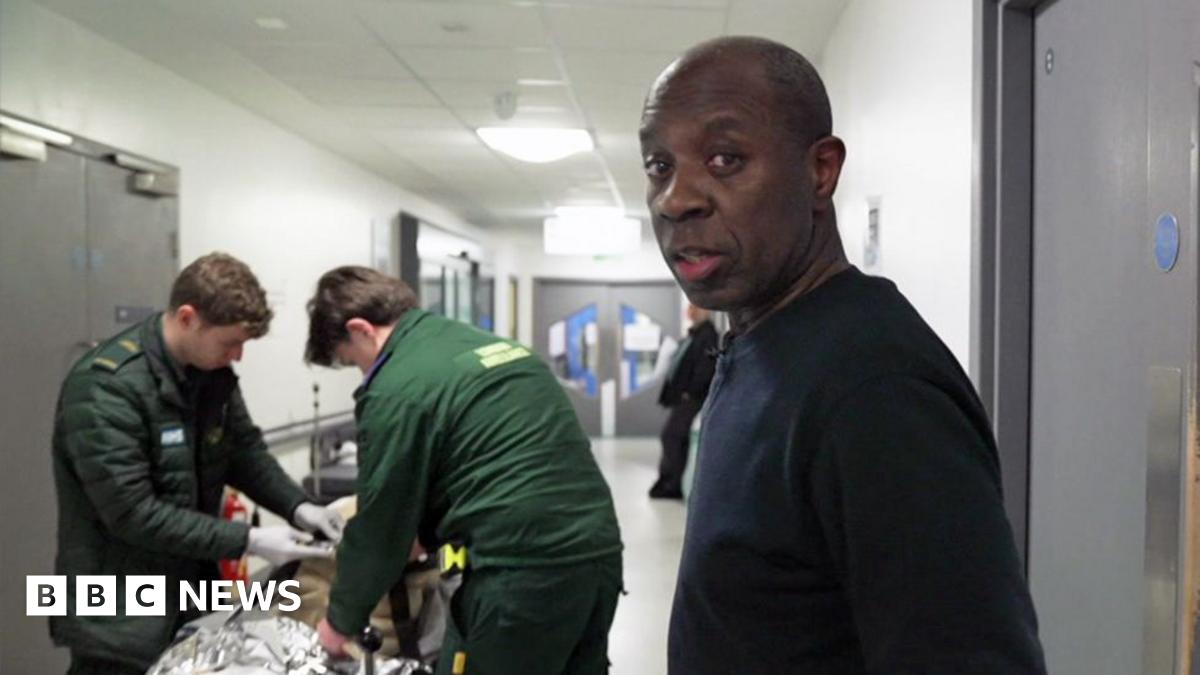 Clive Myrie: What I saw during my 24 hours at London's Royal Free Hospital - BBC News