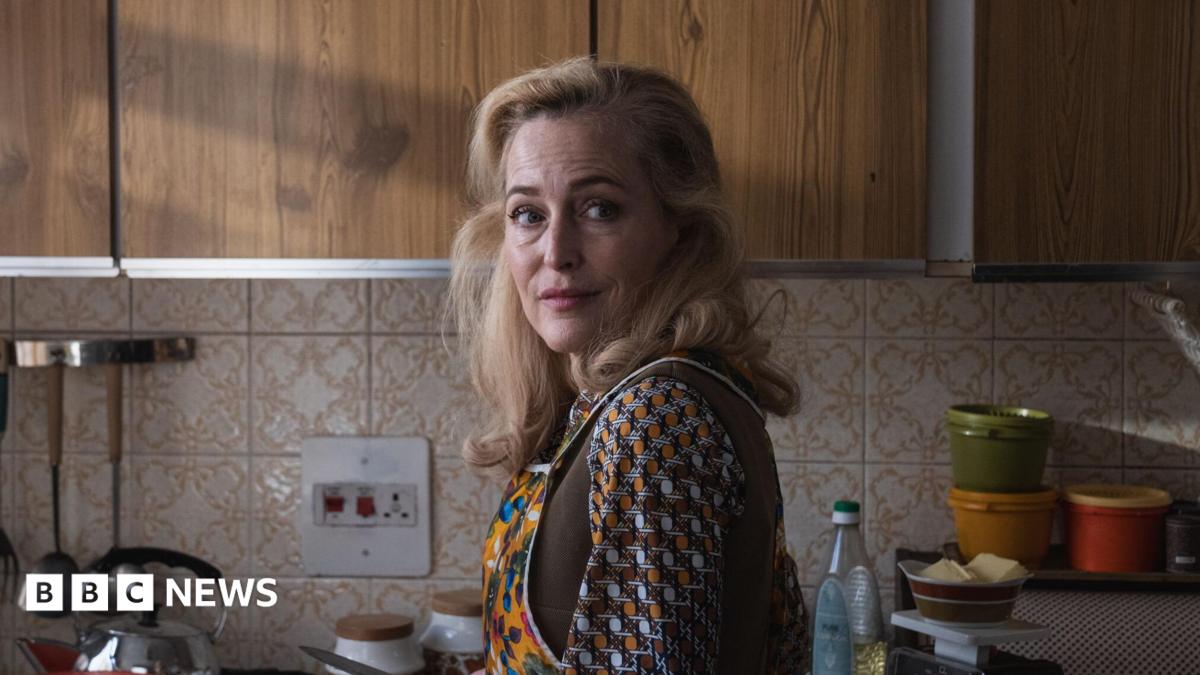 Gillian Anderson and Lola Petticrew on new Channel 4 drama Trespasses ...
