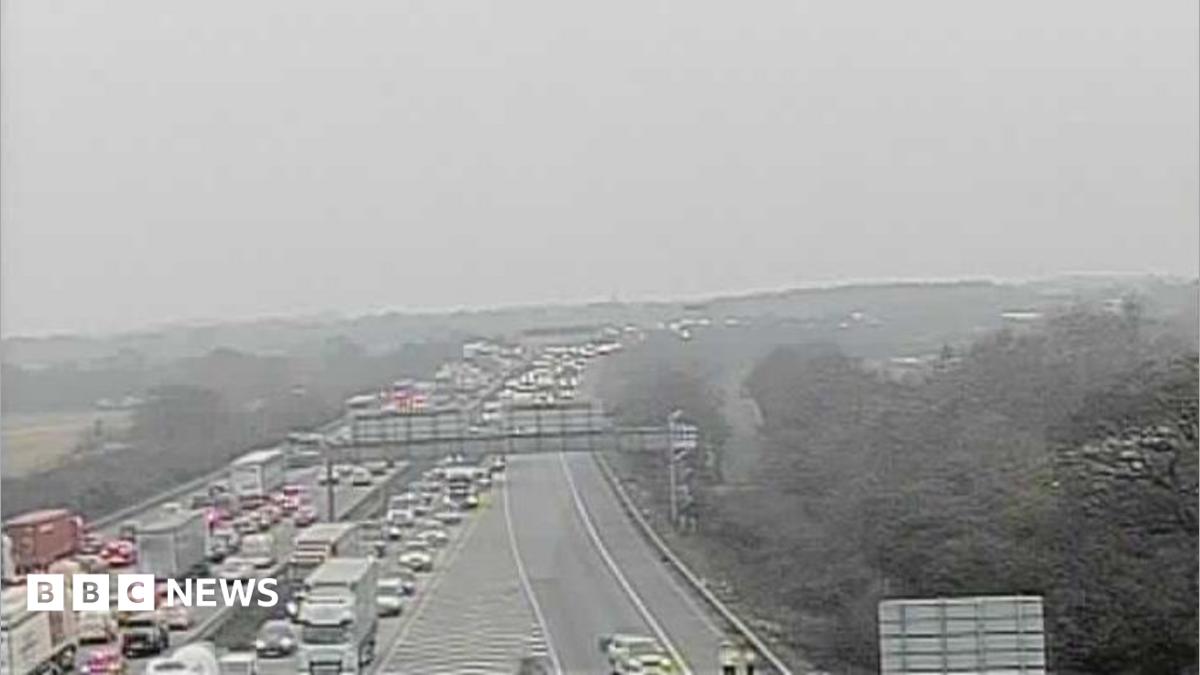 Partial M180 motorway closure near Doncaster after 'serious collision ...