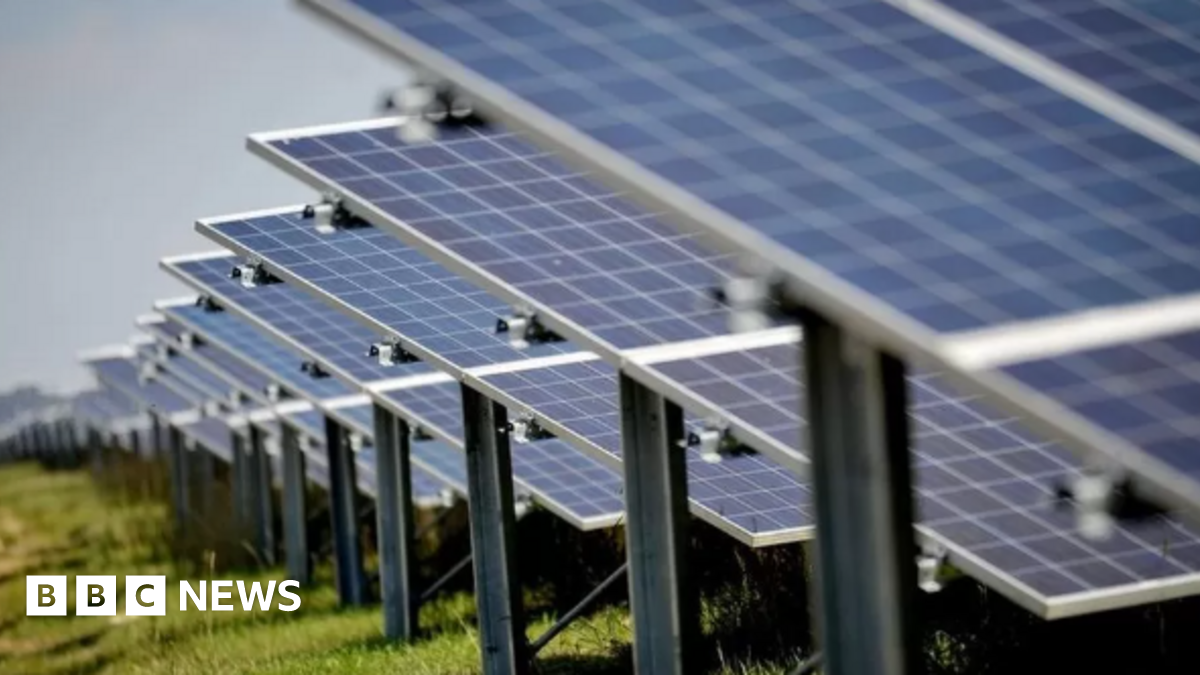 Two large solar farms proposed near Leicestershire villages - BBC News