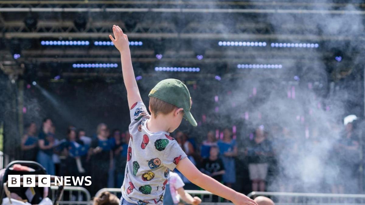 'Unique' festival celebrating Peterborough returns - BBC News