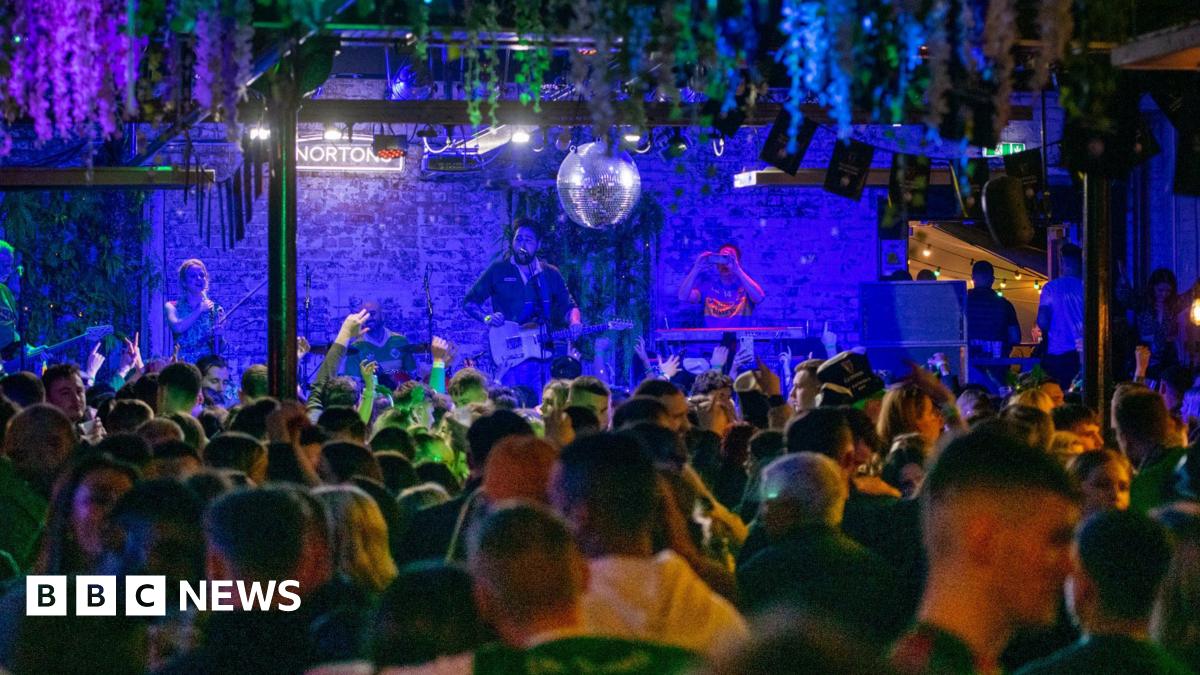 Digbeth's Irish Quarter plans St Patrick's Day party - BBC News