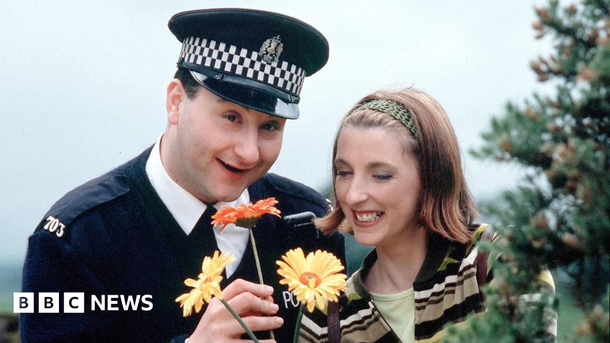 'What's the new story in Balamory?' - kids' show gets a reboot - BBC News