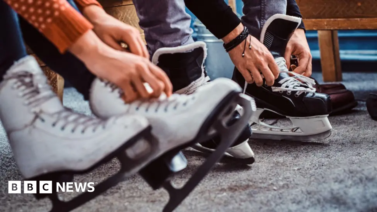 Ice rink and winter attractions plan for Windsor gets go-ahead - BBC News