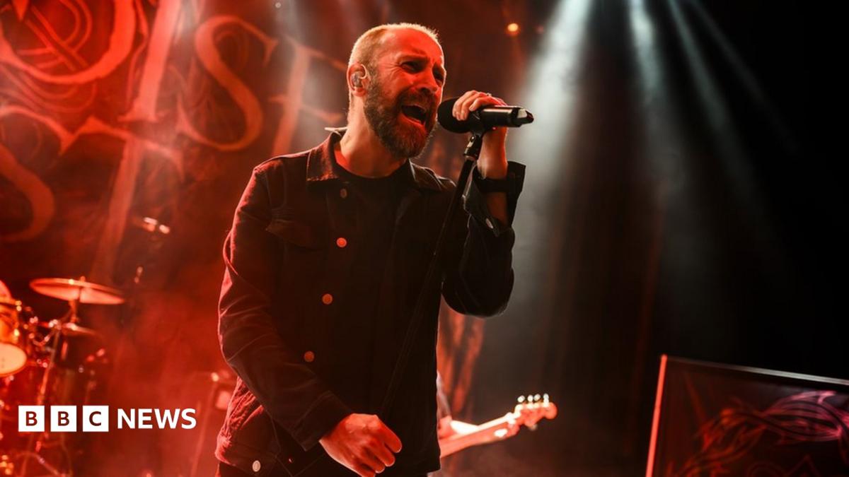Paradise Lost: Rock band set for Bradford venue return after 28 years ...