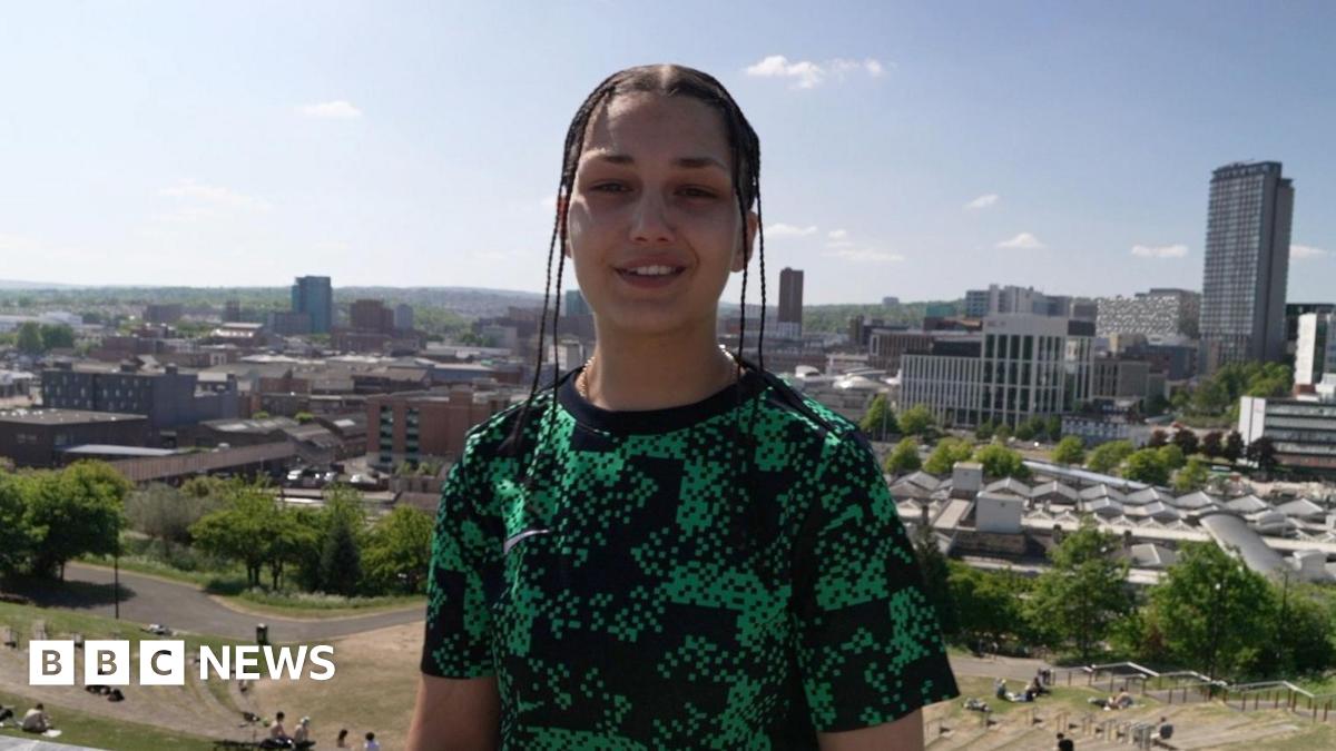 Sheffield rapper AJ shares difficult childhood to inspire others - BBC News