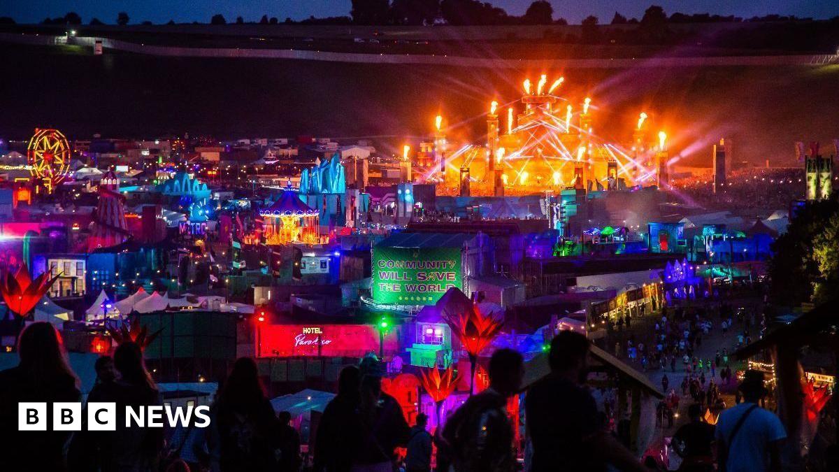 Boomtown festival-goer dies after 'medical incident' - BBC News