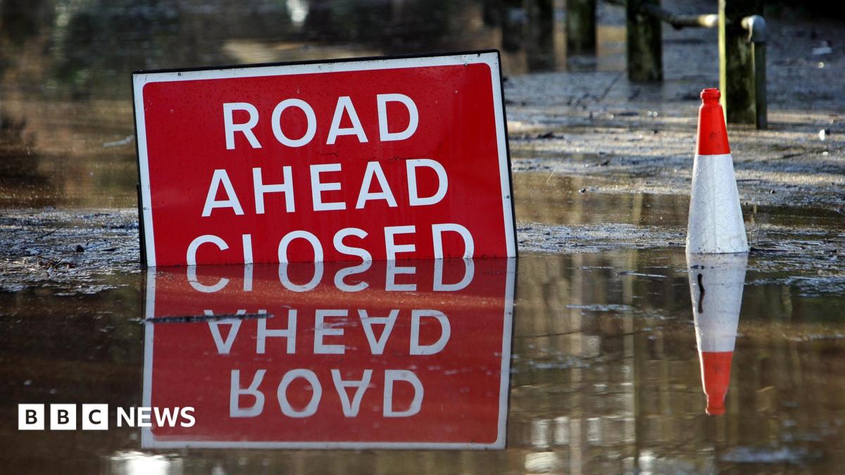 Norfolk and Suffolk flood warnings issued by Environment Agency - BBC News
