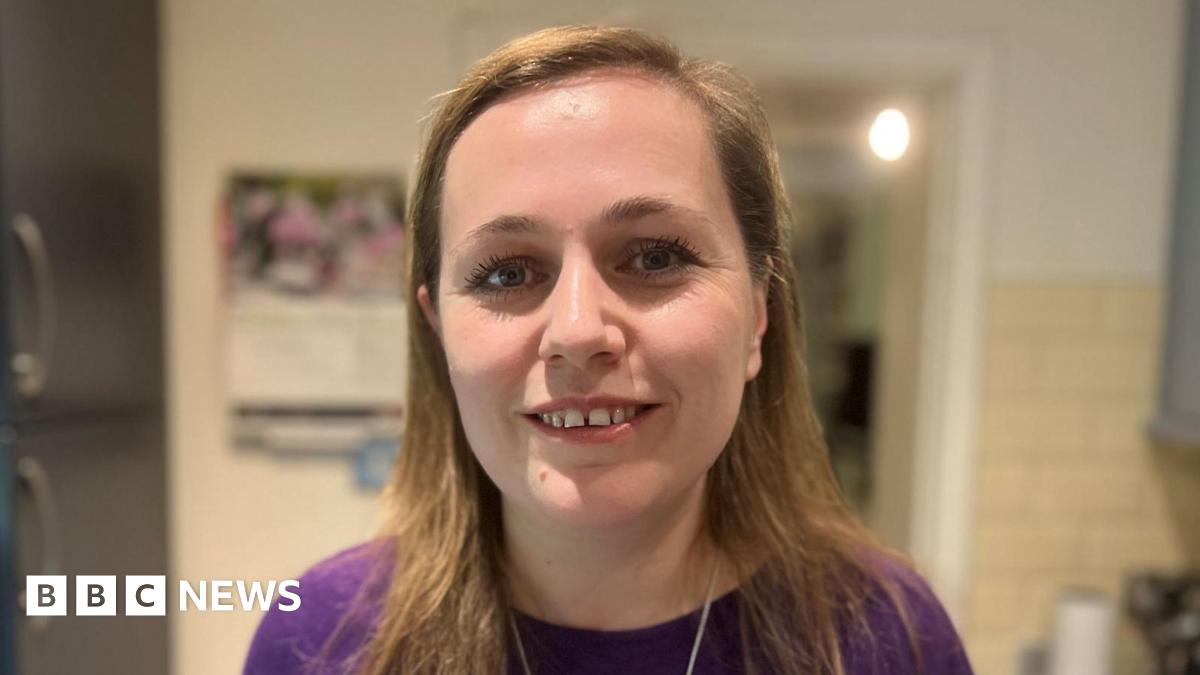 Thurrock MP Jen Craft critical 'patronising' mental health care - BBC News