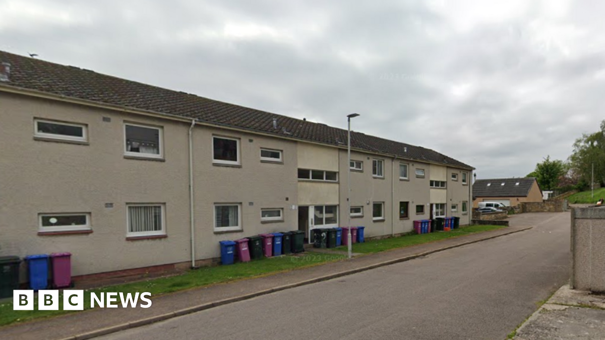 Woman, 71, taken to hospital after flat fire in Elgin - BBC News