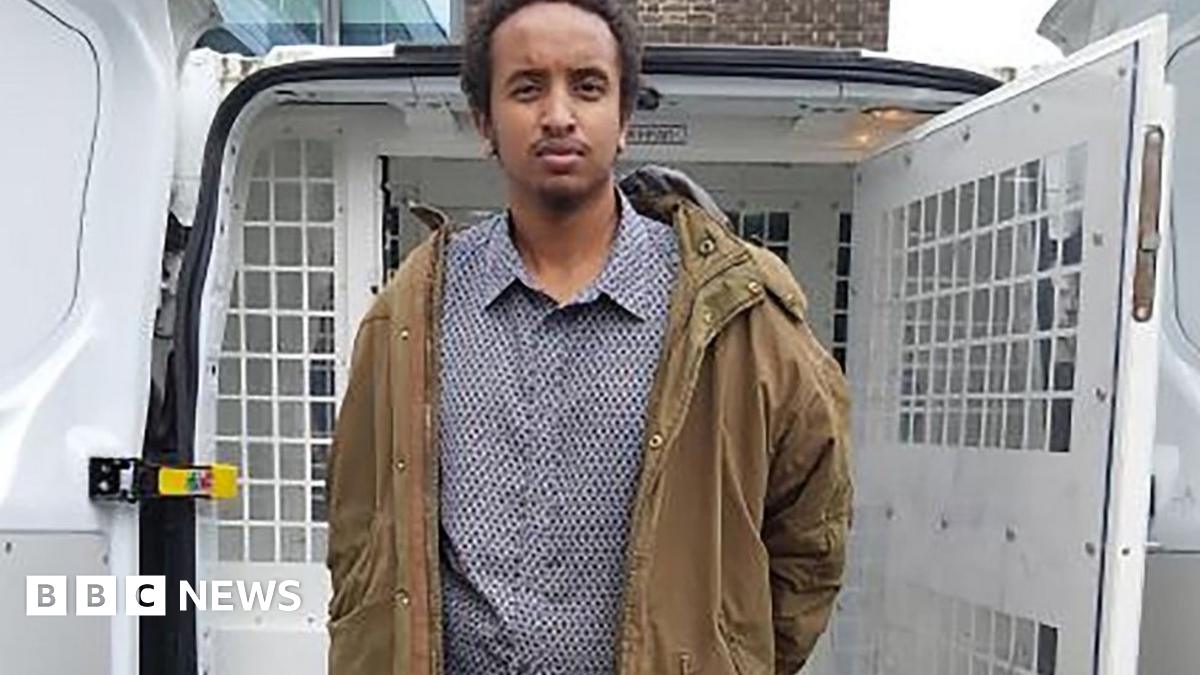 Prevent counter-terror scheme lambasted in review - BBC News