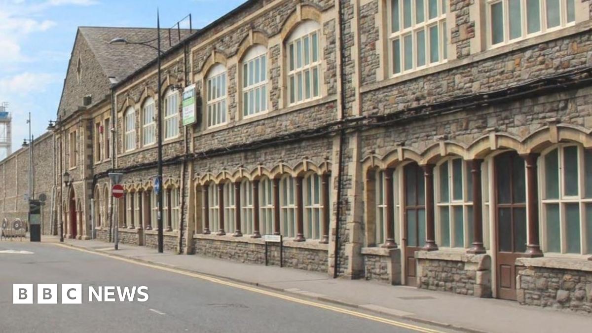Swindon hub for creative industries to get upgrade - BBC News