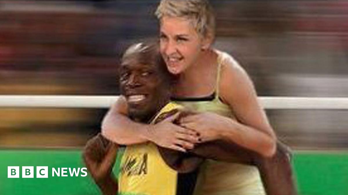 Why do some people think this meme is racist? - BBC News