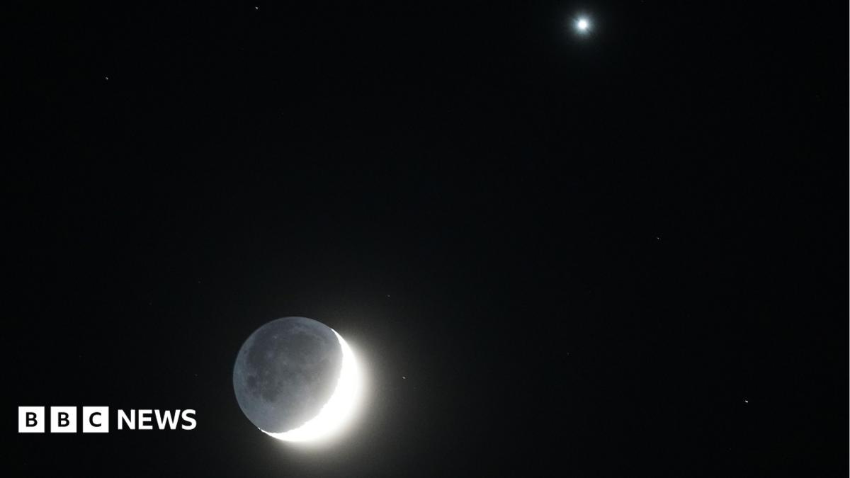 Venus Moon duo and Quadrantids meteors stun stargazers - BBC News