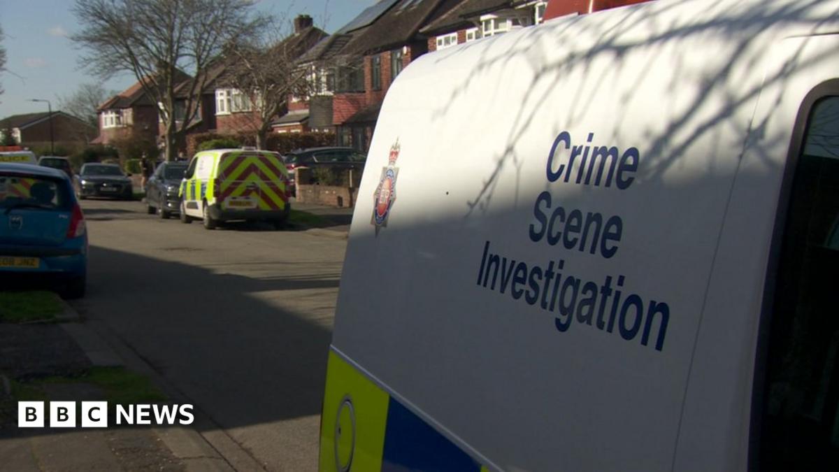 Hale death: Man, 72, held in murder probe after woman found dead - BBC News