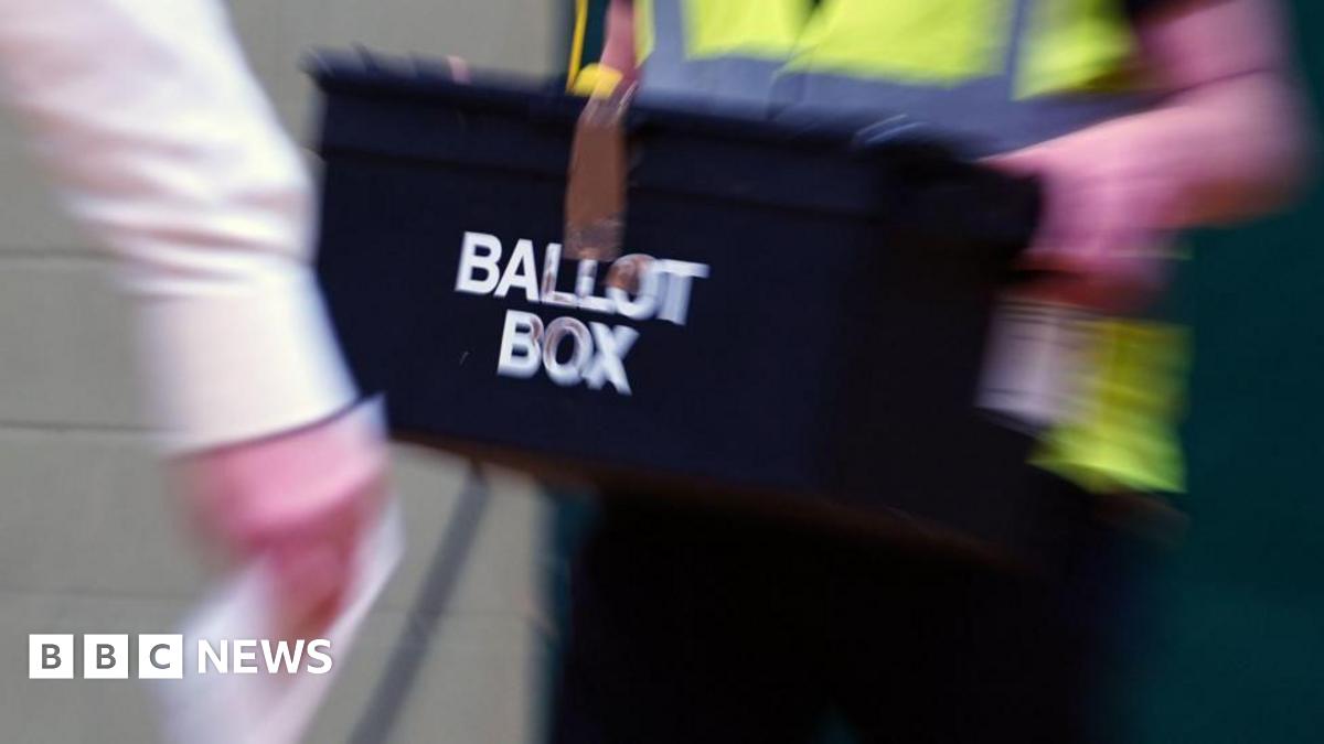 Cumbria councils agree mayoral devolution plan - BBC News