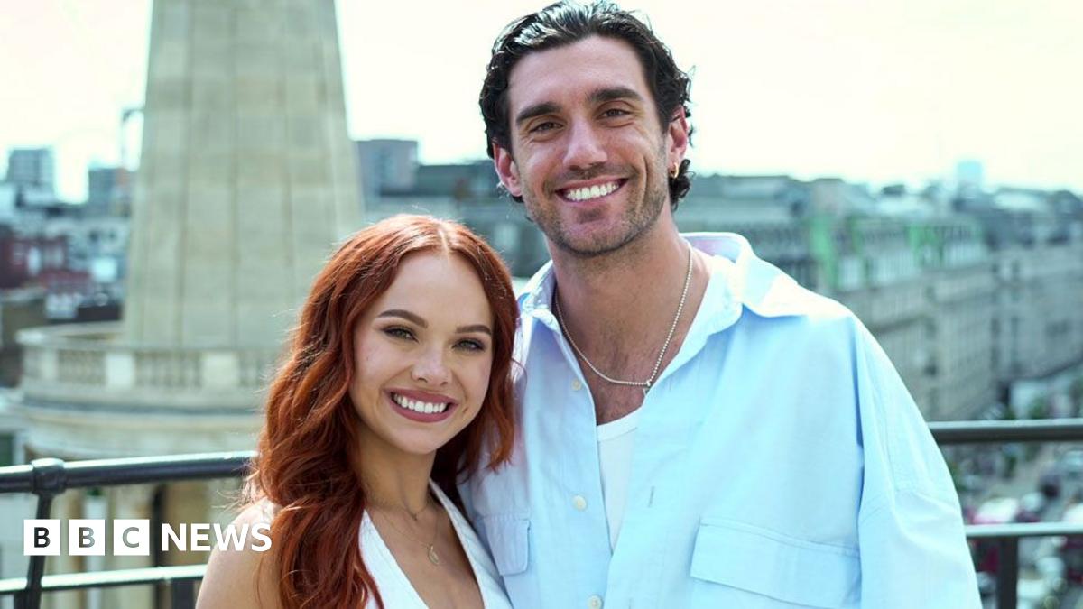 Strictly announces new professional dancers Alexis Warr and Julian ...