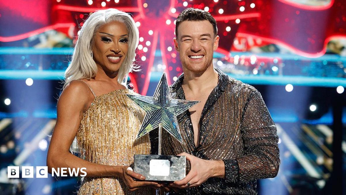 Tayce wins Strictly Come Dancing Christmas special - BBC News