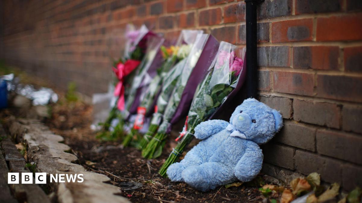 Brent fire: Names of four people who died released by police - BBC News
