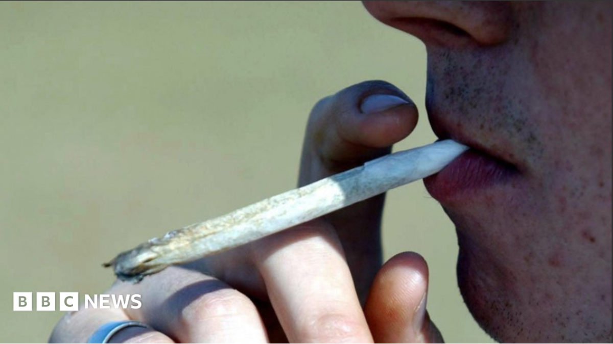 Cannabis smoking and vaping at Oldham children's home - BBC News