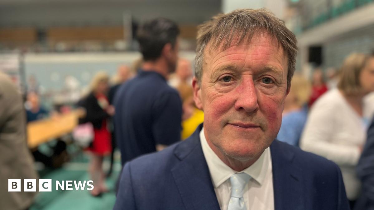 Reform Devon county councillors reported to police by colleague - BBC News