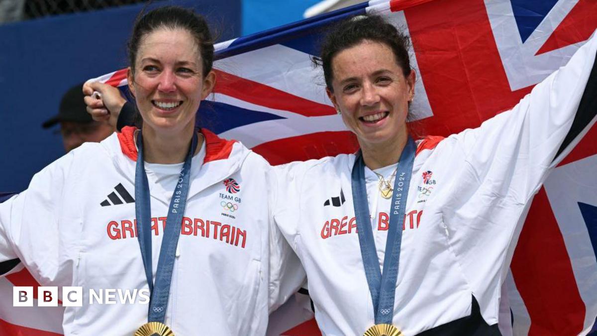 Rower Imogen Grant balancing doctor shifts with Henley Regatta - BBC News