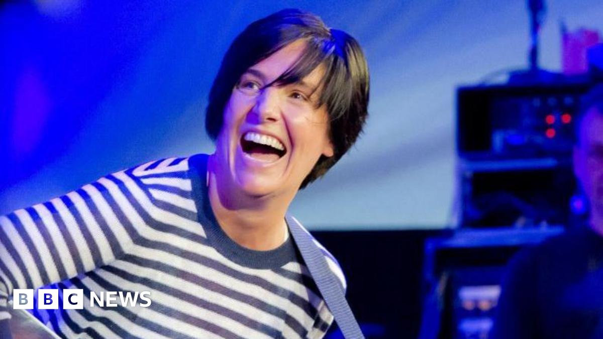 Jersey Weekender announces venue swap and headliners - BBC News