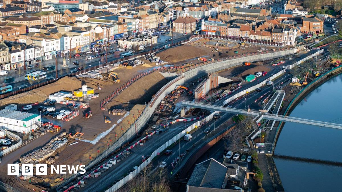 Stockton road and bridge closures for urban park works - BBC News
