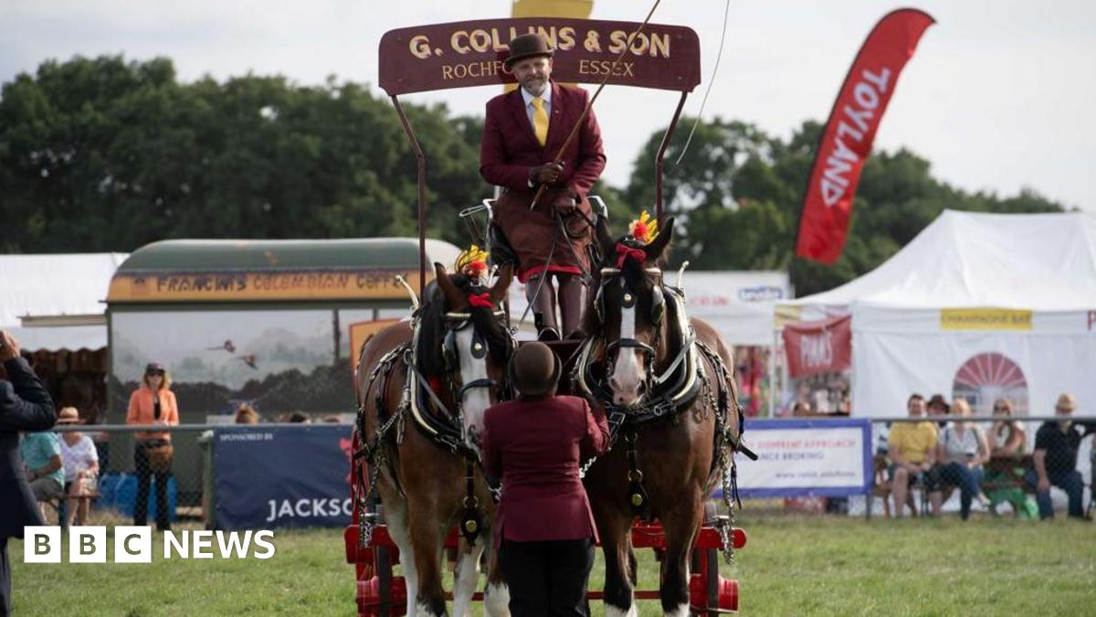Edenbridge & Oxted: Show celebrates South East rural communities - BBC News