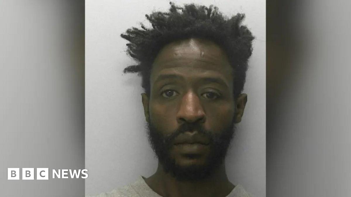 Gloucester: Life sentence for man who murdered 'very caring' man - BBC News