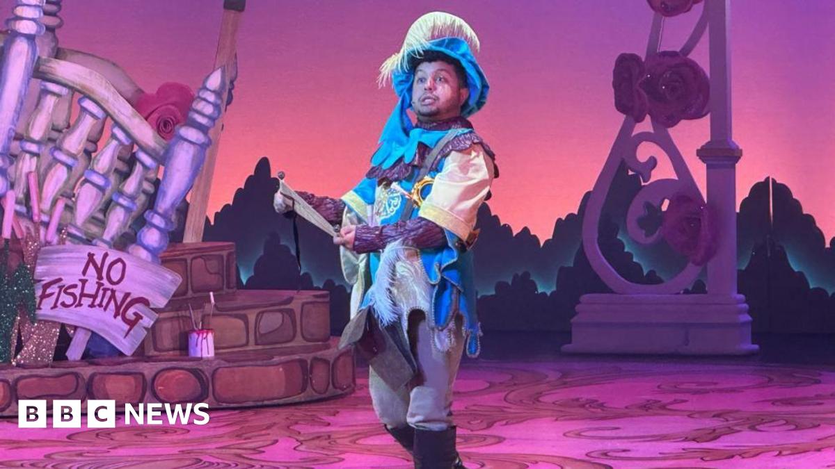 Zak Douglas swaps front-of-house gig for Wolverhampton panto turn - BBC ...