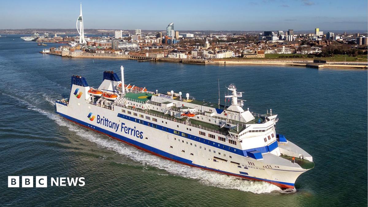 Brittany Ferries to trial vessel in Channel Islands - BBC News