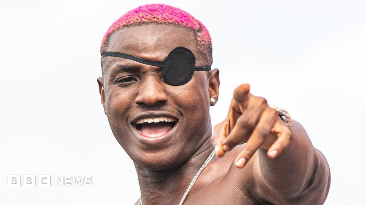 Ruger in London: Nigeria's bold and fearless star headlines in the city ...