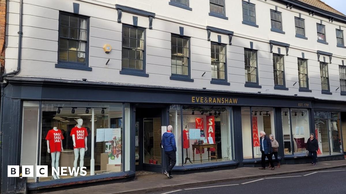 Plans for historic Louth department store approved - BBC News