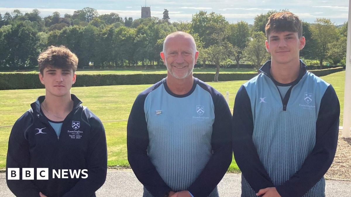 Special match to mark Framlingham College's rugby centenary - BBC News