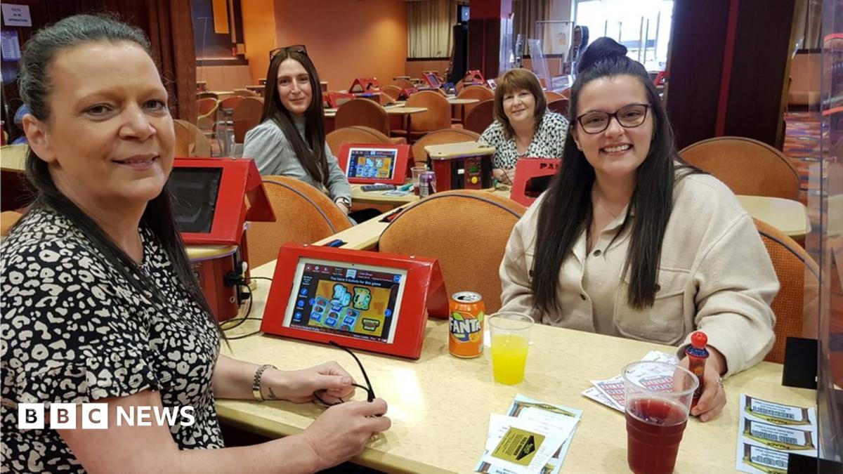 Covid: Bingo is 'biggest thing I've missed in lockdown' - BBC News