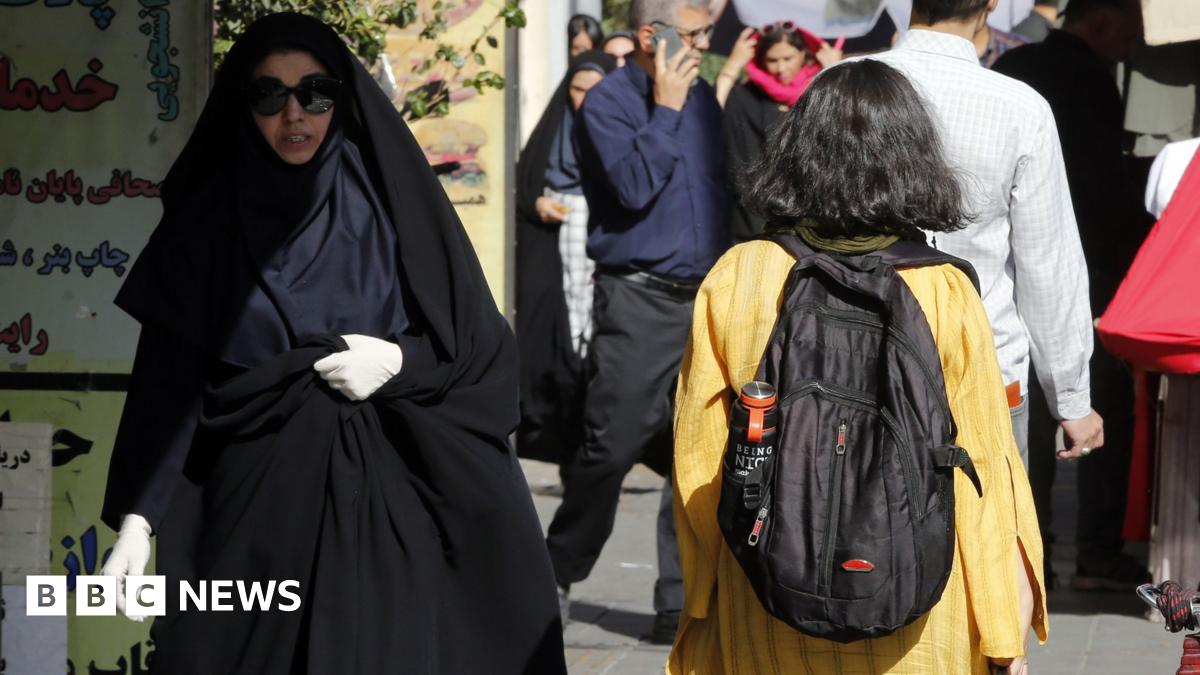 Iran hijab bill: Women face 10 years in jail for 'inappropriate' dress ...