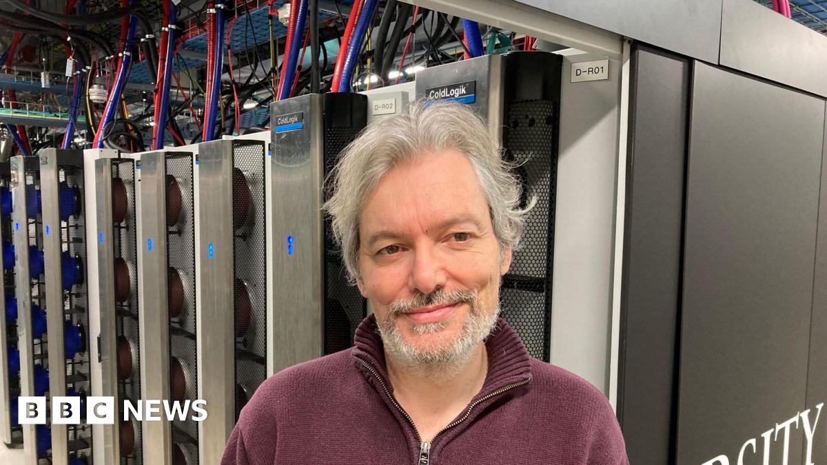 Cambridge's Zenith AI supercomputer gets £36m from government - BBC News