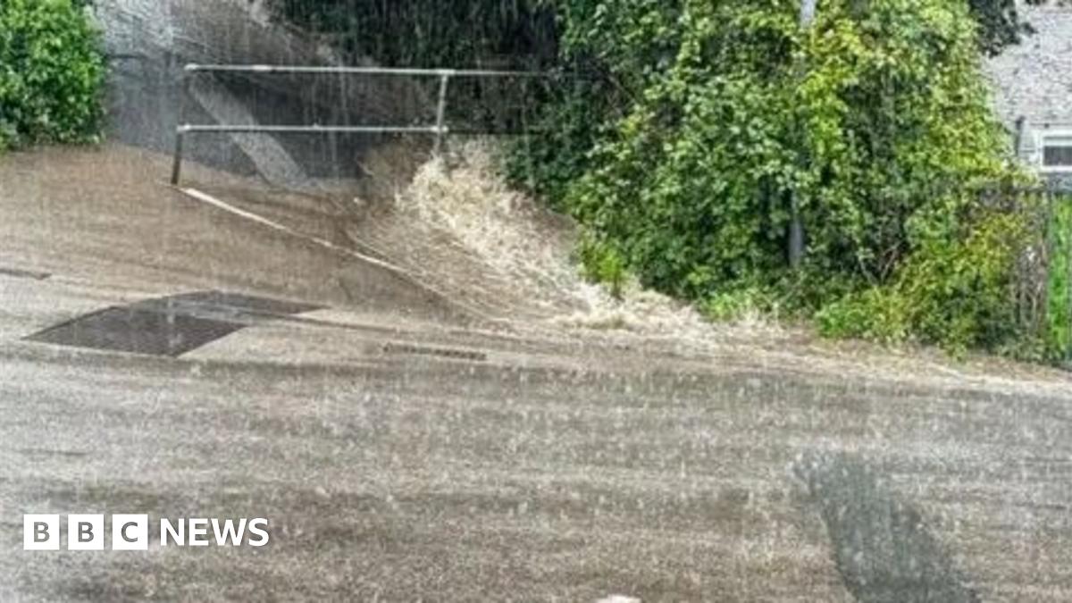 Devon and Cornwall flooding after torrential downpours - BBC News