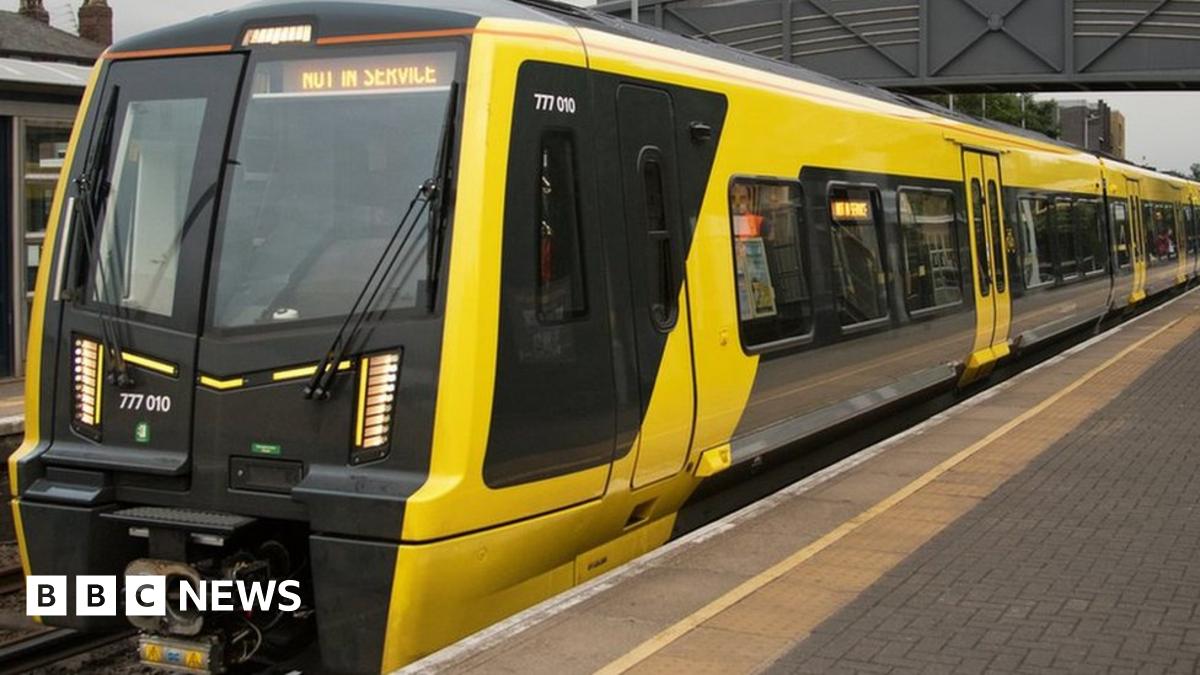 Battery-powered trains part of Merseyrail expansion plan - BBC News