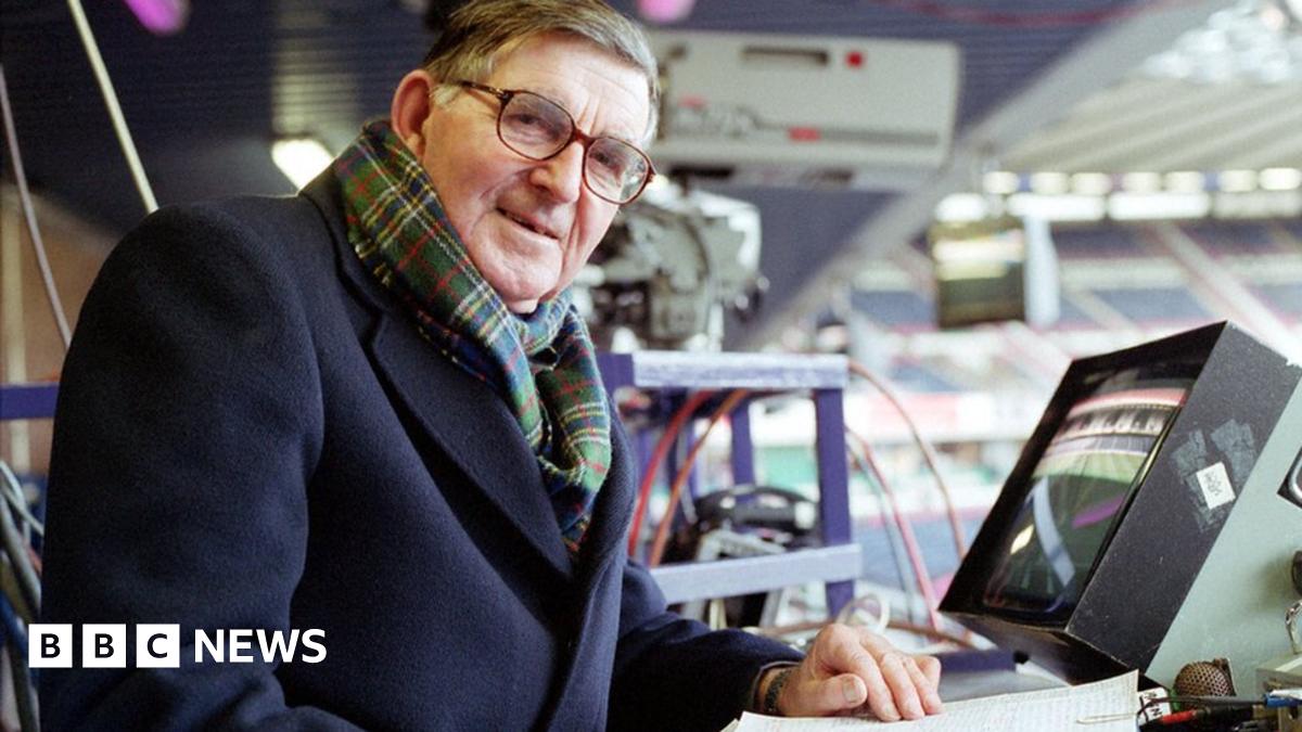 Bill McLaren: Tribute to mark centenary of 'voice of rugby' - BBC News