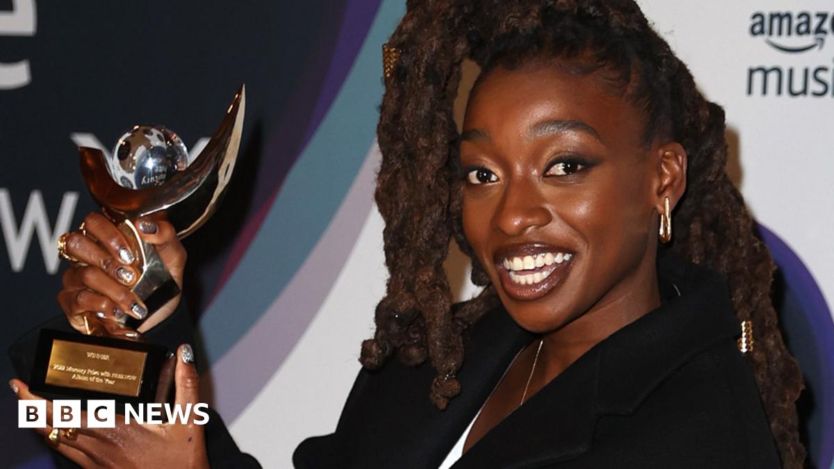 Mercury Prize: Rapper Little Simz wins album of the year award - BBC News