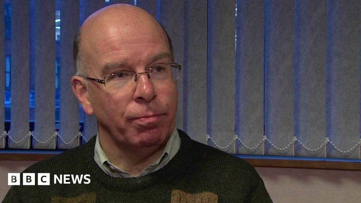 RHI scandal: Hamilton 'in cloud cuckoo land' - BBC News