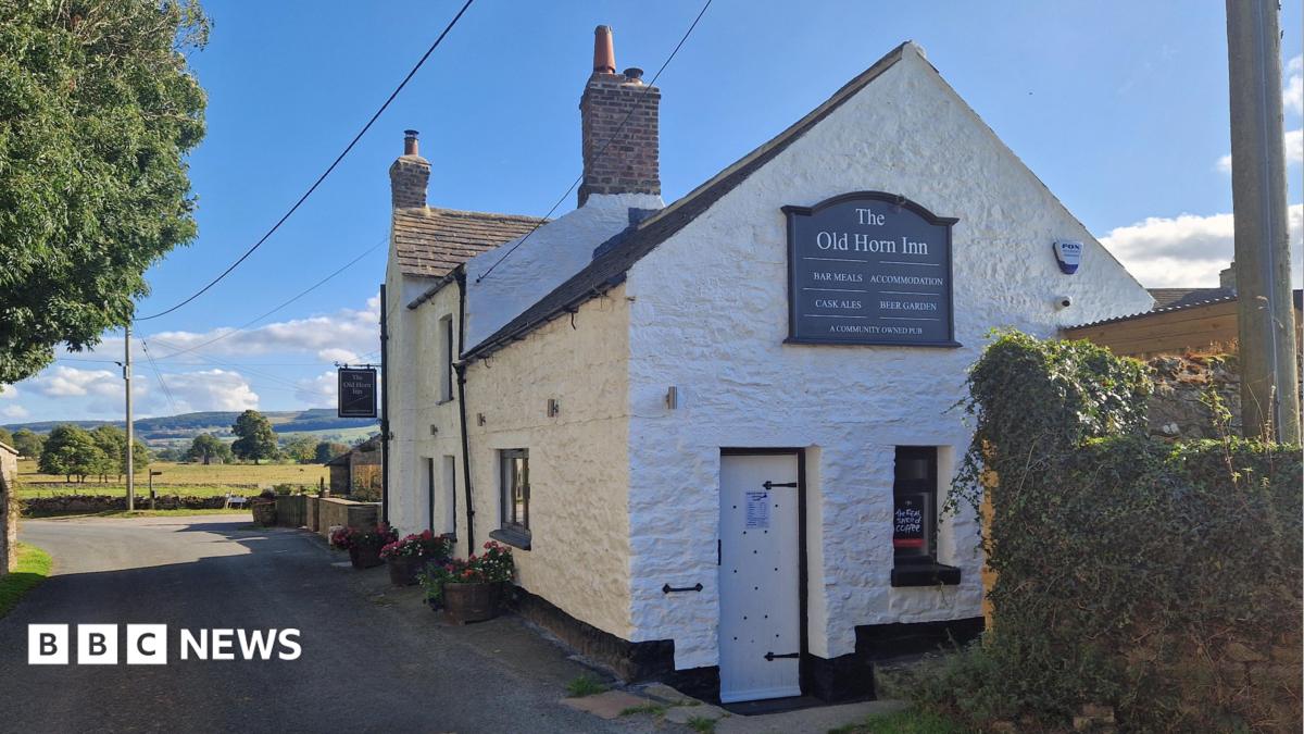 Spennithorne community group wins award for reopening village pub - BBC ...