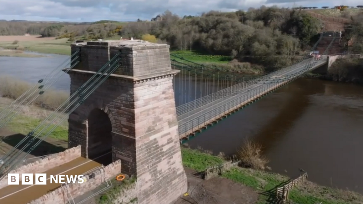 Union Chain Bridge recognised as international landmark - BBC News