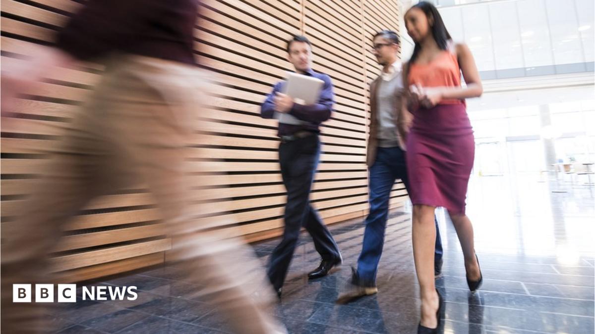 Firms with more female executives 'perform better' - BBC News
